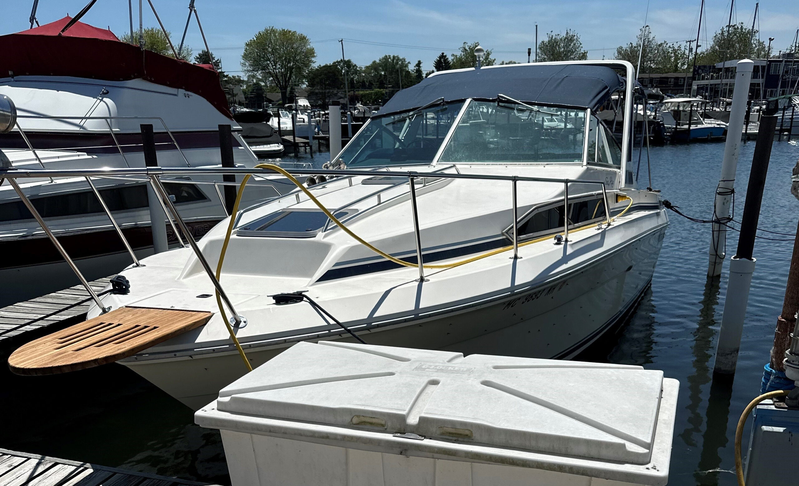 27' Sea Ray 270 Sundancer 1987 - Emerald City Harbor